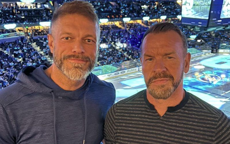 Edge & Christian Reunite For Amazing Photo-Op Edge & Christian Reunite For Amazing Photo-Op