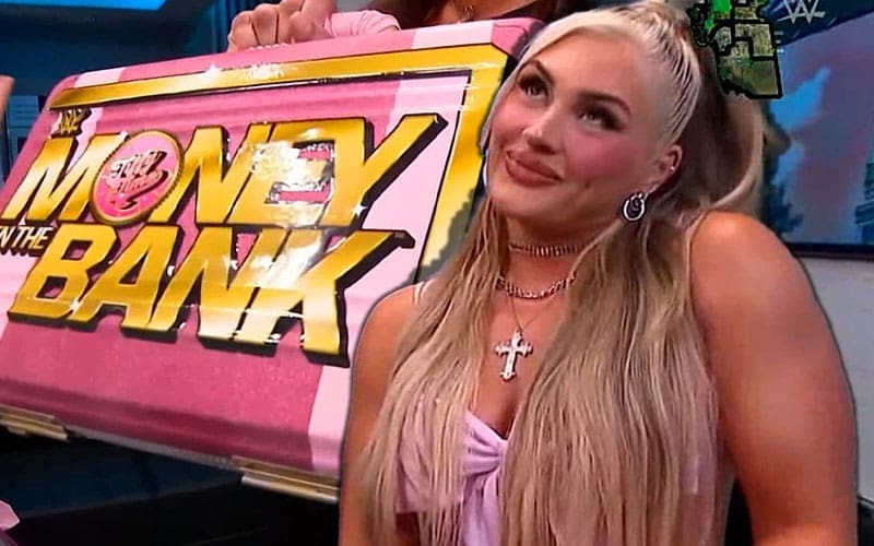 Tiffany Stratton Gets New Custom Money In The Bank Briefcase During 82