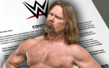 Hacksaw Jim Duggan Signs WWE Legends Deal